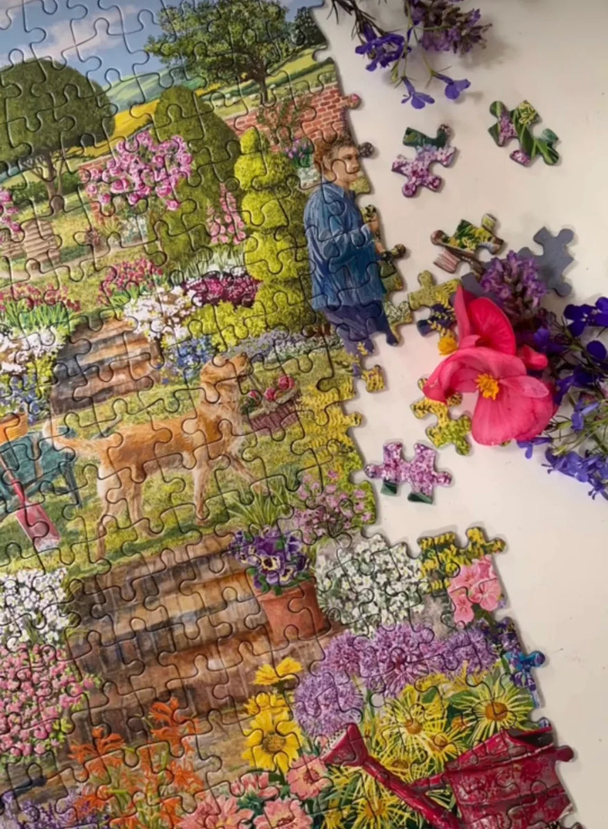 Garden In Bloom - Janice Daughters | Gibsons | 1000 Pieces | Jigsaw Pu ...